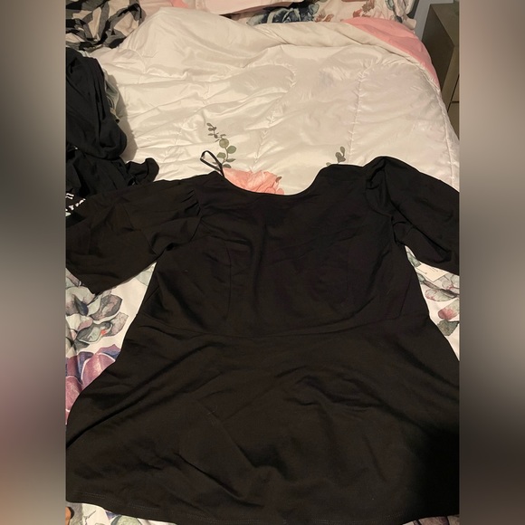 Eloquii | Tops | Eloquii Size 2224 Black Peplum Top Poofylike Sleeves ...